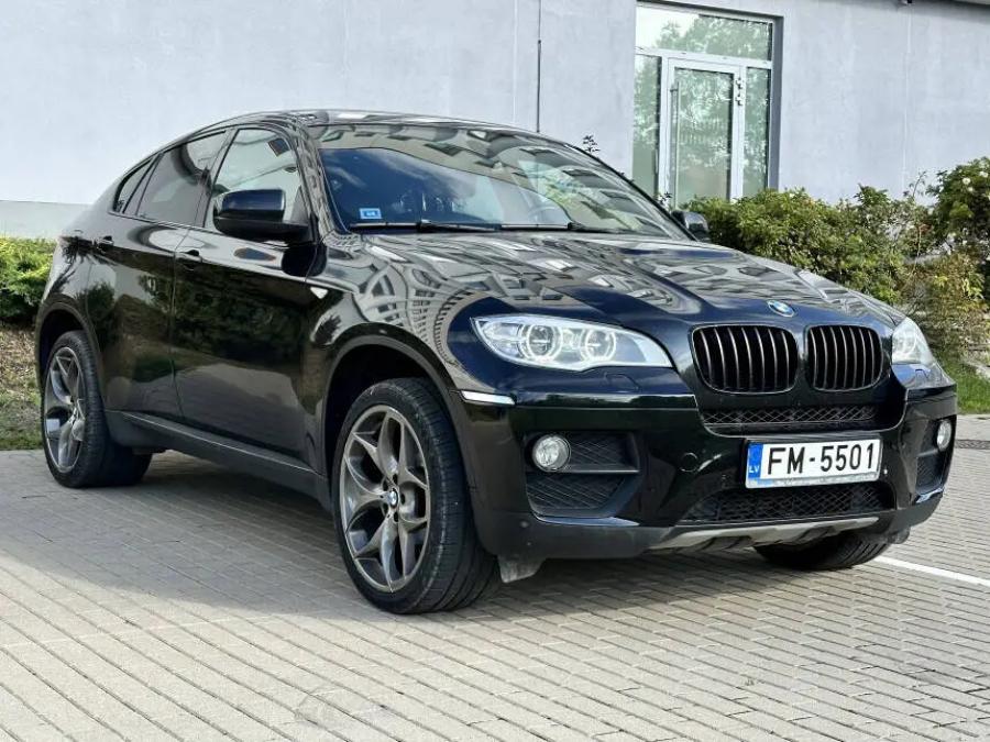 Black BMW X6 2014 in Riga, with an engine capacity of 3.00 L and mileage of 256 thousand km for 17300 €, photo 4 on AUTOMOTO.COM.LV