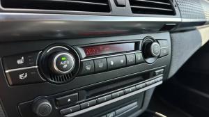 Black BMW X6 2014 in Riga, with an engine capacity of 3.00 L and mileage of 256 thousand km for 17300 €, photo 12 on AUTOMOTO.COM.LV