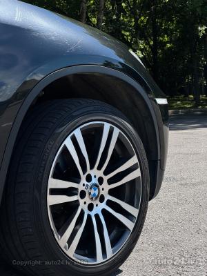 Black BMW X6 2014 in Parnu, with an engine capacity of 3.00 L and mileage of 298 thousand km for 18900 €, photo 15 on AUTOMOTO.COM.LV