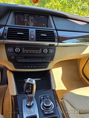 Melns BMW X6 2014 Tartu, ar dzinēja tilpumu 3.00 L un nobraukumu 310 tūkst. km par 19900 €, foto 5 vietnē AUTOMOTO.COM.LV