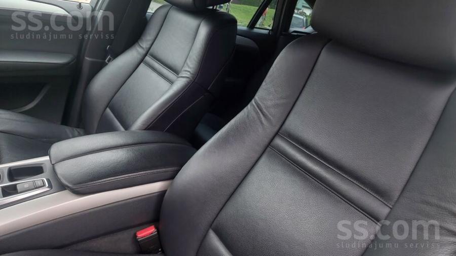 Black BMW X6 2014 in Riga, with an engine capacity of 3.00 L and mileage of 199 thousand km for 16500 €, photo 5 on AUTOMOTO.COM.LV