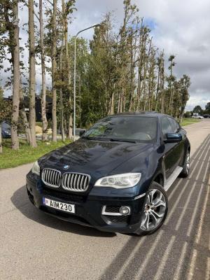 Melns BMW X6 2014 Kauņa, ar dzinēja tilpumu 4.40 L un nobraukumu 245 tūkst. km par 6660 €, foto  vietnē AUTOMOTO.COM.LV