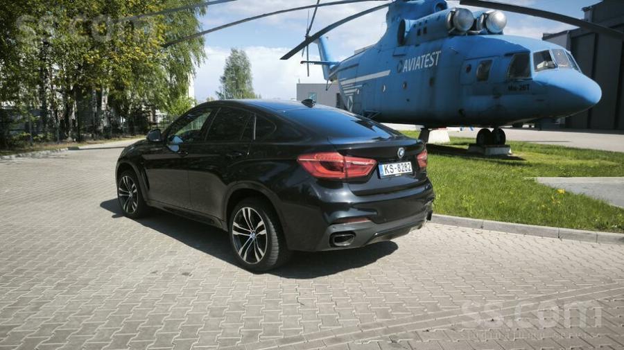 Melns BMW X6 2015 Rīga, ar dzinēja tilpumu 3.00 L un nobraukumu 159 tūkst. km par 31000 €, foto 4 vietnē AUTOMOTO.COM.LV