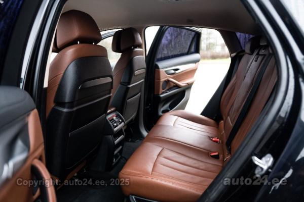 Melns BMW X6 2015 Tallina, ar dzinēja tilpumu 3.00 L un nobraukumu 269 tūkst. km par 17999 €, foto 11 vietnē AUTOMOTO.COM.LV