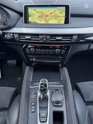 Black BMW X6 2015 in Siauliai, with an engine capacity of 3.00 L and mileage of 197 thousand km for 23900 €, photo 22 on AUTOMOTO.COM.LV