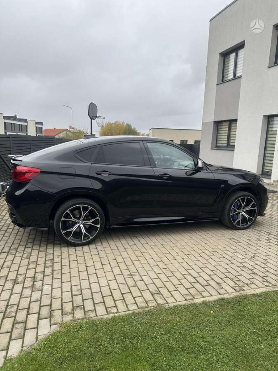 Melns BMW X6 2015 Kauņa, ar dzinēja tilpumu 3.00 L un nobraukumu 280 tūkst. km par 24900 €, foto 6 vietnē AUTOMOTO.COM.LV