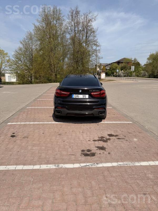 Black BMW X6 2015 in Talsi, with an engine capacity of 3.00 L and mileage of 205 thousand km for 26000 €, photo 5 on AUTOMOTO.COM.LV