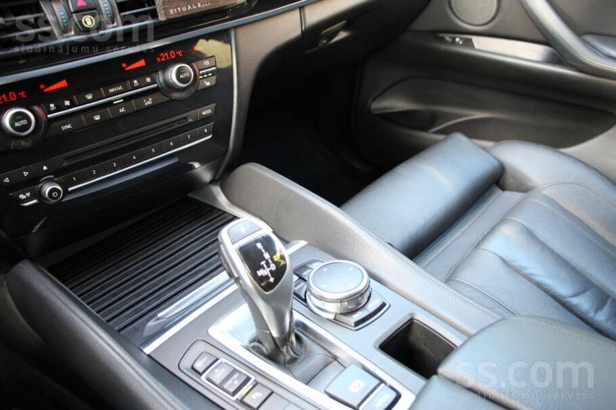 Melns BMW X6 2015 Rīga, ar dzinēja tilpumu 3.00 L un nobraukumu 268 tūkst. km par 24900 €, foto 16 vietnē AUTOMOTO.COM.LV