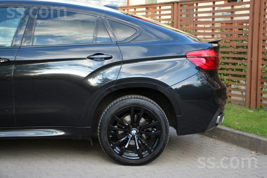 Melns BMW X6 2015 Rīga, ar dzinēja tilpumu 3.00 L un nobraukumu 268 tūkst. km par 24900 €, foto 33 vietnē AUTOMOTO.COM.LV