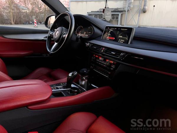 Melns BMW X6 2015 Rīga, ar dzinēja tilpumu 3.00 L un nobraukumu 149 tūkst. km par 30900 €, foto 8 vietnē AUTOMOTO.COM.LV