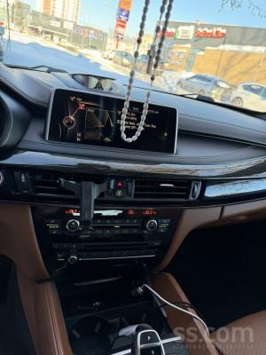 Black BMW X6 2015 in Riga, with an engine capacity of 3.00 L and mileage of 0 thousand km for 21500 €, photo 12 on AUTOMOTO.COM.LV