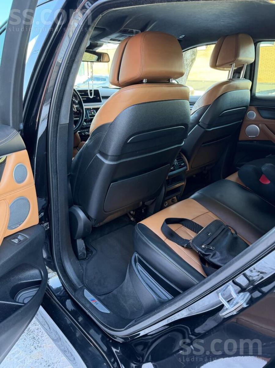 Black BMW X6 2015 in Riga, with an engine capacity of 3.00 L and mileage of 0 thousand km for 21500 €, photo 13 on AUTOMOTO.COM.LV
