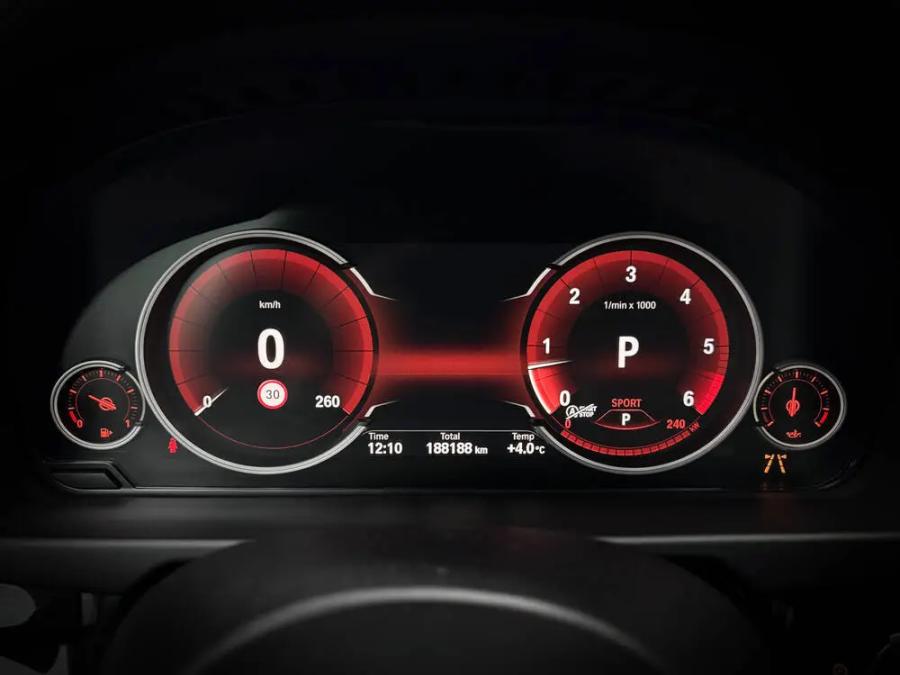 Melns BMW X6 2015 Rīga, ar dzinēja tilpumu 3.00 L un nobraukumu 188 tūkst. km par 20200 €, foto 14 vietnē AUTOMOTO.COM.LV