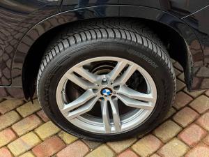 Melns BMW X6 2015 Rīga, ar dzinēja tilpumu 3.00 L un nobraukumu 188 tūkst. km par 20200 €, foto 32 vietnē AUTOMOTO.COM.LV