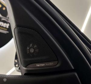 Black BMW X6 2015 in Marijampole, with an engine capacity of 2.99 L and mileage of 175 thousand km for 23450 €, photo 6 on AUTOMOTO.COM.LV
