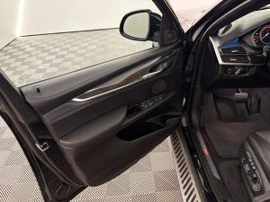 Black BMW X6 2015 in Marijampole, with an engine capacity of 2.99 L and mileage of 175 thousand km for 23450 €, photo 10 on AUTOMOTO.COM.LV