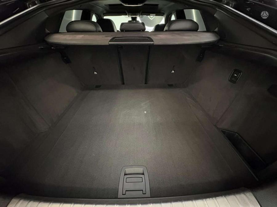 Black BMW X6 2015 in Marijampole, with an engine capacity of 2.99 L and mileage of 175 thousand km for 23450 €, photo 26 on AUTOMOTO.COM.LV