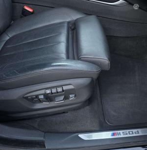 Black BMW X6 2015 in Panevezys, with an engine capacity of 2.99 L and mileage of 313 thousand km for 22999 €, photo 14 on AUTOMOTO.COM.LV