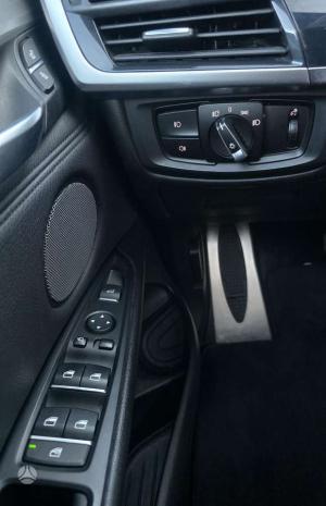 Black BMW X6 2015 in Panevezys, with an engine capacity of 2.99 L and mileage of 313 thousand km for 22999 €, photo 33 on AUTOMOTO.COM.LV