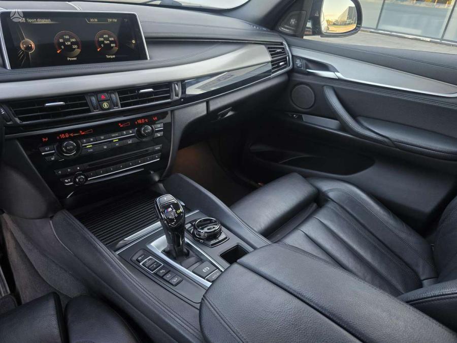 Black BMW X6 2015 in Panevezys, with an engine capacity of 2.99 L and mileage of 313 thousand km for 22999 €, photo 34 on AUTOMOTO.COM.LV