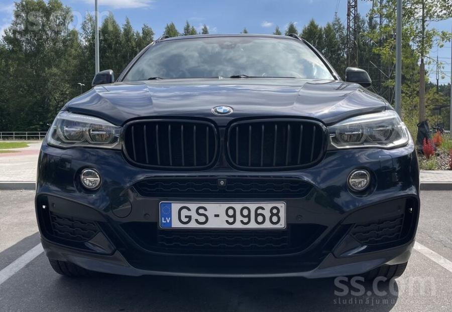 Black BMW X6 2015 in Riga, with an engine capacity of 3.00 L and mileage of 211 thousand km for 22300 €, photo 3 on AUTOMOTO.COM.LV