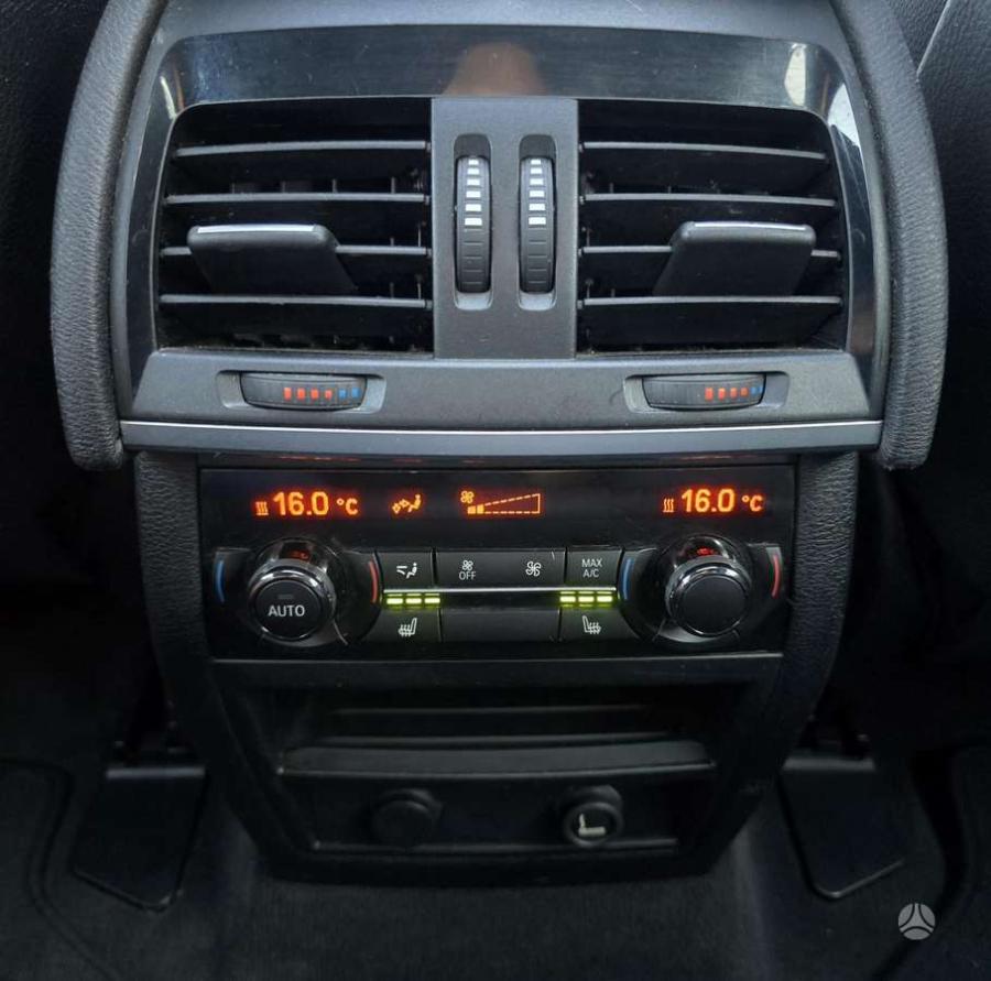 Black BMW X6 2015 in Panevezys, with an engine capacity of 2.99 L and mileage of 313 thousand km for 20499 €, photo 21 on AUTOMOTO.COM.LV