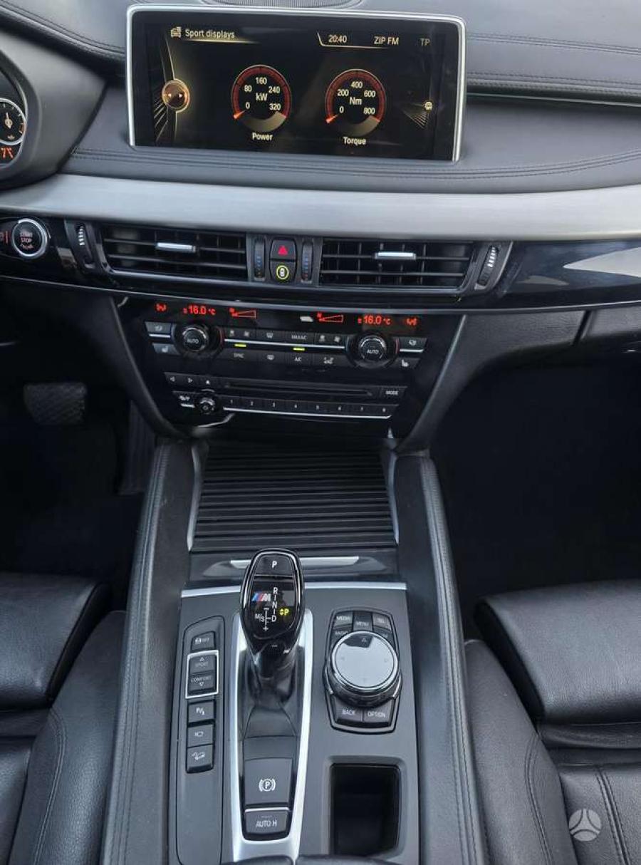 Black BMW X6 2015 in Panevezys, with an engine capacity of 2.99 L and mileage of 313 thousand km for 20499 €, photo 34 on AUTOMOTO.COM.LV