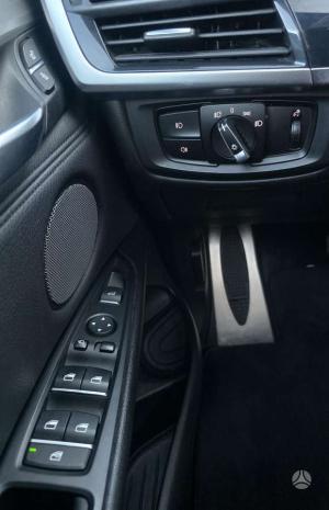 Black BMW X6 2015 in Panevezys, with an engine capacity of 2.99 L and mileage of 313 thousand km for 20499 €, photo 39 on AUTOMOTO.COM.LV