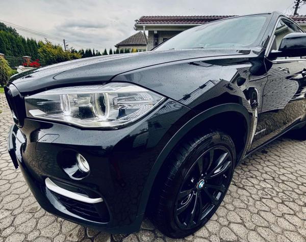 Melns BMW X6 2015 Kaišiadorys, ar dzinēja tilpumu 2.99 L un nobraukumu 268 tūkst. km par 18500 €, foto 4 vietnē AUTOMOTO.COM.LV