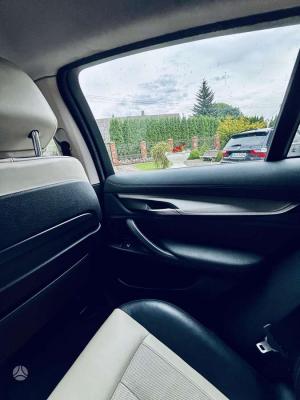 Melns BMW X6 2015 Kaišiadorys, ar dzinēja tilpumu 2.99 L un nobraukumu 268 tūkst. km par 1850 €, foto 18 vietnē AUTOMOTO.COM.LV