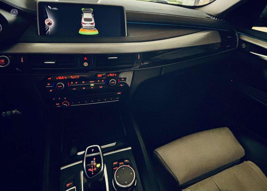 Melns BMW X6 2015 Kaišiadorys, ar dzinēja tilpumu 2.99 L un nobraukumu 268 tūkst. km par 1850 €, foto 28 vietnē AUTOMOTO.COM.LV