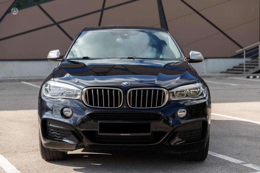 Black BMW X6 2015 in Siauliai, with an engine capacity of 2.99 L and mileage of 252 thousand km for 23500 €, photo 6 on AUTOMOTO.COM.LV