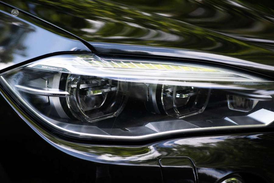 Black BMW X6 2015 in Siauliai, with an engine capacity of 2.99 L and mileage of 252 thousand km for 23500 €, photo 9 on AUTOMOTO.COM.LV