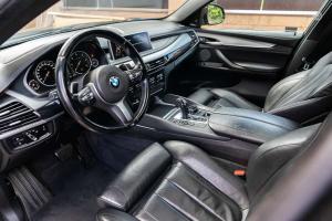 Black BMW X6 2015 in Siauliai, with an engine capacity of 2.99 L and mileage of 252 thousand km for 23500 €, photo 13 on AUTOMOTO.COM.LV