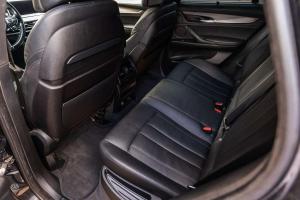 Black BMW X6 2015 in Siauliai, with an engine capacity of 2.99 L and mileage of 252 thousand km for 23500 €, photo 22 on AUTOMOTO.COM.LV