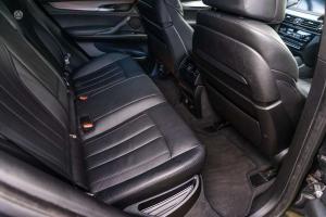 Black BMW X6 2015 in Siauliai, with an engine capacity of 2.99 L and mileage of 252 thousand km for 23500 €, photo 23 on AUTOMOTO.COM.LV