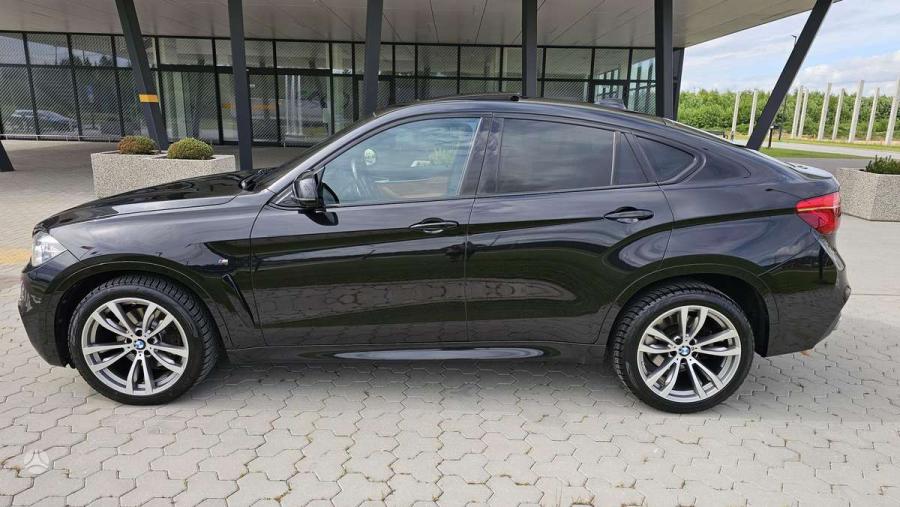 Melns BMW X6 2015 Kauņa, ar dzinēja tilpumu 2.99 L un nobraukumu 229 tūkst. km par 23490 €, foto 5 vietnē AUTOMOTO.COM.LV