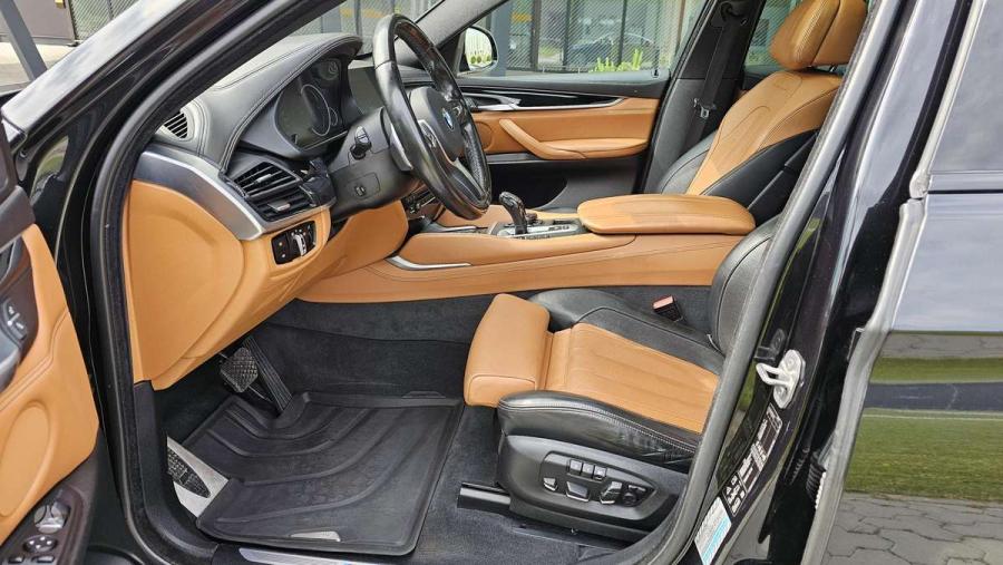 Melns BMW X6 2015 Kauņa, ar dzinēja tilpumu 2.99 L un nobraukumu 229 tūkst. km par 23490 €, foto 27 vietnē AUTOMOTO.COM.LV