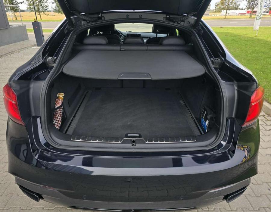 Melns BMW X6 2015 Panevēža, ar dzinēja tilpumu 2.99 L un nobraukumu 313 tūkst. km par 18999 €, foto 42 vietnē AUTOMOTO.COM.LV
