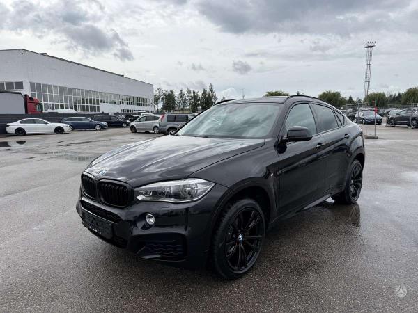 BMW X6 2015 in Marijampole on AUTOMOTO.COM.LV Black BMW X6 2015 in Marijampole, with an engine capacity of 2.99 L and mileage of 180 thousand km for 25500 €, photo 1 on AUTOMOTO.COM.LV