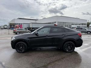 Black BMW X6 2015 in Marijampole, with an engine capacity of 2.99 L and mileage of 180 thousand km for 25500 €, photo 3 on AUTOMOTO.COM.LV