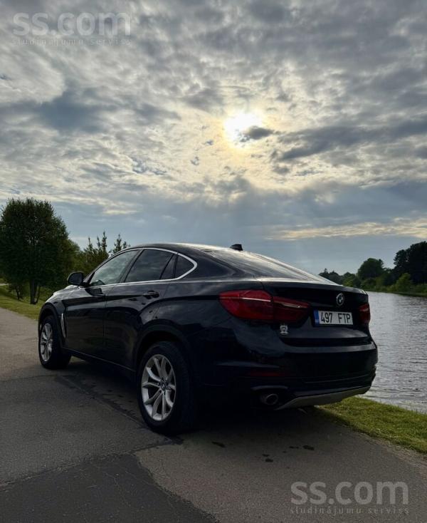 Melns BMW X6 2016 Rīga, ar dzinēja tilpumu 3.00 L un nobraukumu 140 tūkst. km par 23900 €, foto 2 vietnē AUTOMOTO.COM.LV
