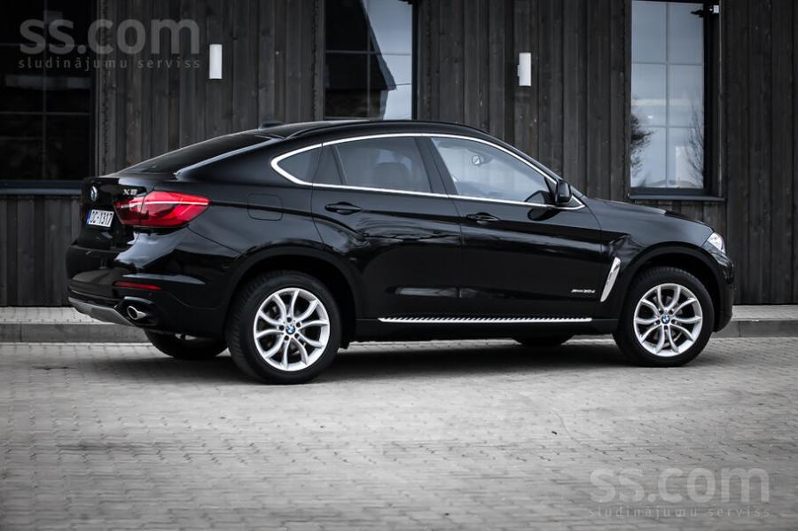 Black BMW X6 2016 in Tukums, with an engine capacity of 3.00 L and mileage of 290 thousand km for 18900 €, photo 3 on AUTOMOTO.COM.LV