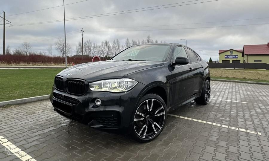 Black BMW X6 2016 in Vilnius, with an engine capacity of 3.00 L and mileage of 196 thousand km for 24400 €, photo 10 on AUTOMOTO.COM.LV