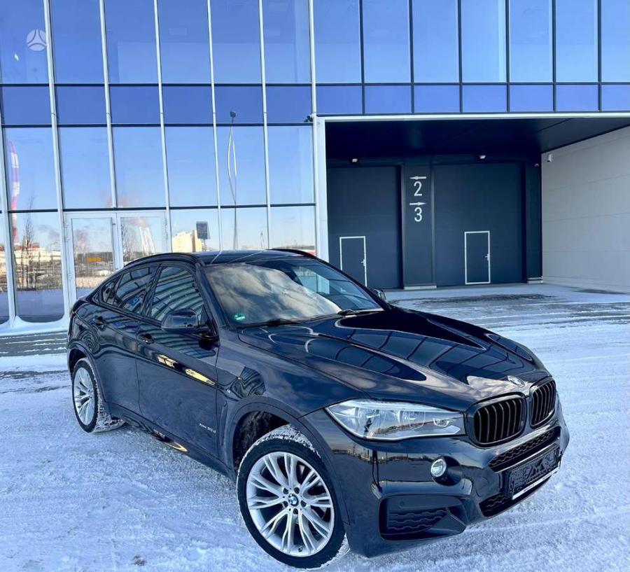 Black BMW X6 2016 in Vilnius, with an engine capacity of 2.99 L and mileage of 260 thousand km for 24700 €, photo 13 on AUTOMOTO.COM.LV