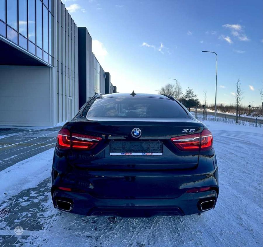 Black BMW X6 2016 in Vilnius, with an engine capacity of 2.99 L and mileage of 260 thousand km for 24700 €, photo 14 on AUTOMOTO.COM.LV