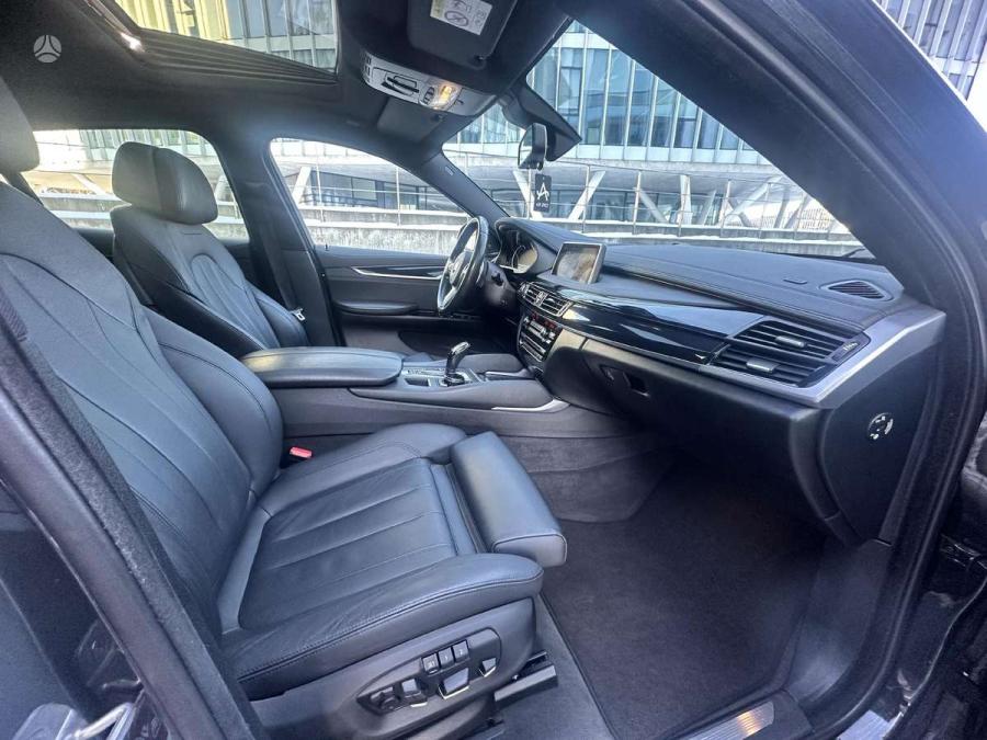 Black BMW X6 2016 in Vilnius, with an engine capacity of 2.99 L and mileage of 261 thousand km for 23999 €, photo 36 on AUTOMOTO.COM.LV