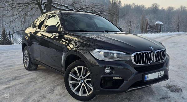 Melns BMW X6 2016 Viļņa, ar dzinēja tilpumu 4.40 L un nobraukumu 260 tūkst. km par 15500 €, foto 1 vietnē AUTOMOTO.COM.LV