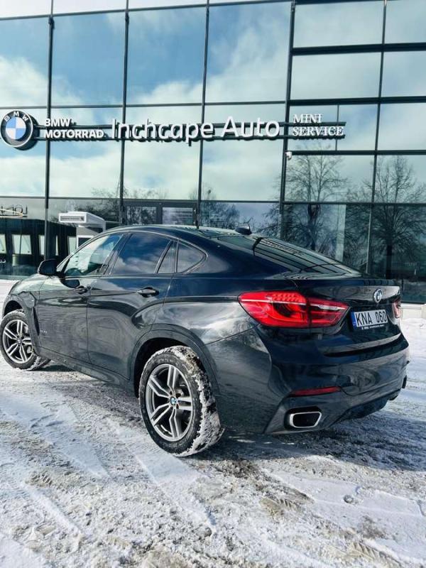 Black BMW X6 2016 in Kaunas, with an engine capacity of 2.99 L and mileage of 217 thousand km for 25300 €, photo 9 on AUTOMOTO.COM.LV