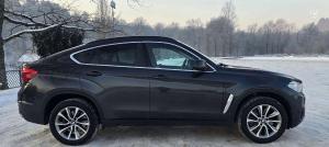 Melns BMW X6 2016 Viļņa, ar dzinēja tilpumu 4.40 L un nobraukumu 260 tūkst. km par 14900 €, foto 4 vietnē AUTOMOTO.COM.LV